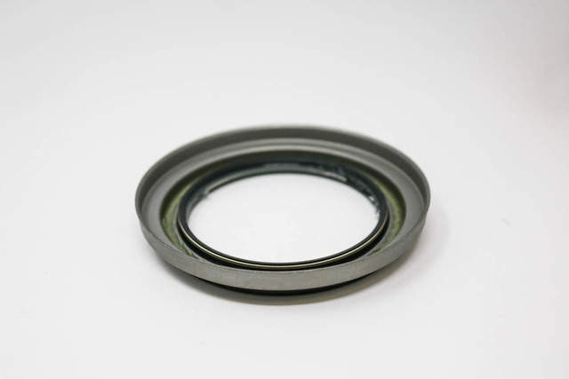 90316-69001 - Wheel Seal (Left, Right, Front) 1995-2007 Toyota | Longo ...