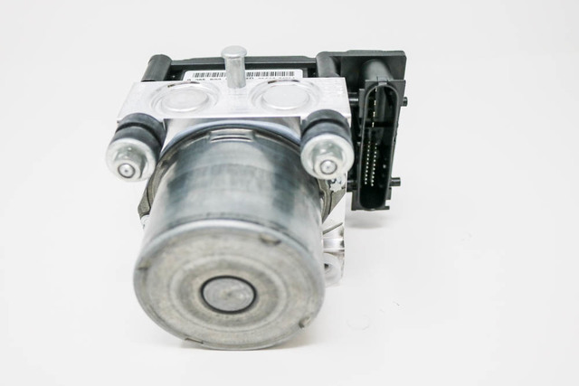 44050-06070 - ABS Modulator Valve 2007-2009 Toyota Camry | Longo Toyota ...