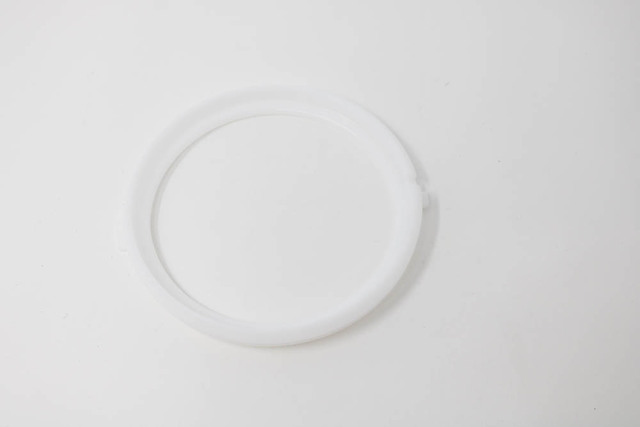 77158-08010 - Fuel Pump Assembly Support 2004-2022 Toyota | Longo ...