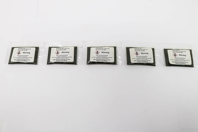 0888780409 Genuine Toyota DISC BRK SHIM GREASE 08887-80409 Automotive C ...