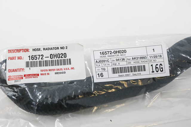 16572-0H020 - Radiator Coolant Hose 2002-2008 Toyota | Longo Toyota Parts