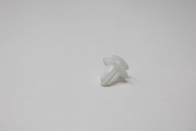 75867-68010 - Rocker Molding Clip 2013-2025 Toyota | Longo Toyota Parts