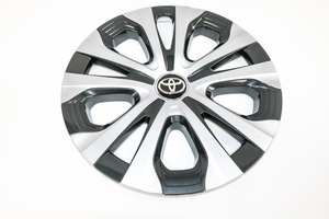 42602-47261 - Wheel Cover 2019-2022 Toyota | Longo Toyota Parts