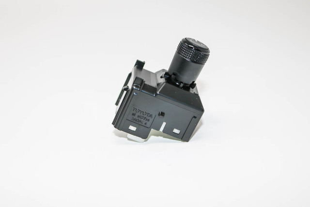 84872-47030 - Mirror Switch 2016-2022 Toyota | Longo Toyota Parts