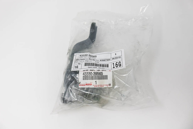 43330-39565 - Suspension Ball Joint (Right, Front, Lower) 1995-2004 ...