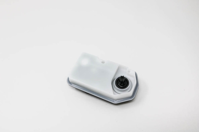 88940-47011 - Actuator Assembly, Swing Grille 2016-2019 Toyota | Longo ...