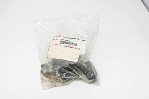 12371-28010 - Rear Mount 2001-2010 Toyota | Longo Toyota Parts