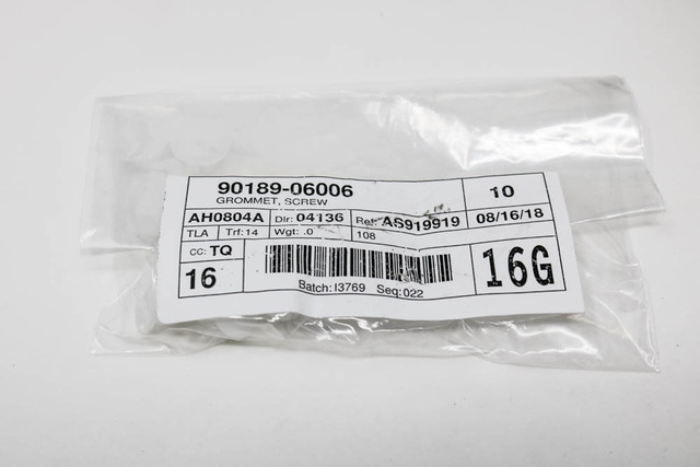 90189-06006 - Rocker Molding Grommet 1995-2025 Toyota | Longo Toyota Parts