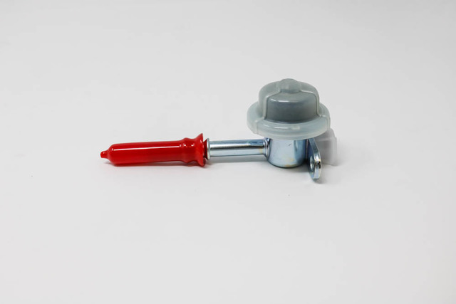 23270-28052 - Fuel Pressure Regulator 2006-2015 Toyota | Longo Toyota Parts