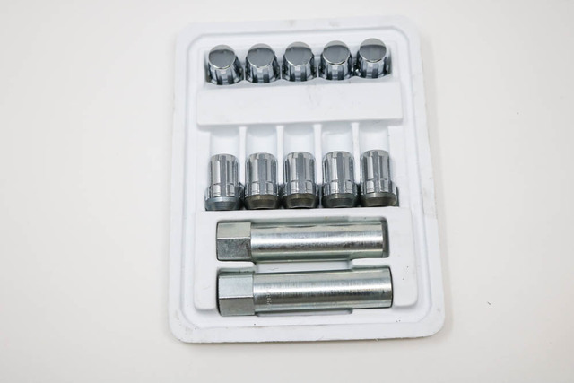 PTR27-35100 - Wheel Locks, Trd, 24 Pc Set 2005-2021 Toyota | Longo ...