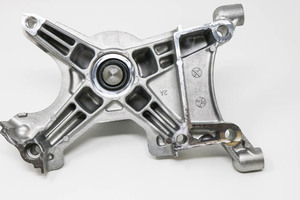 16307-0F010 - Bracket Sub-Assembly, Fan 1998-2009 Toyota | Longo Toyota ...