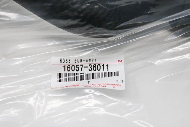 16057-36011 - Radiator Coolant Hose 2009-2012 Toyota RAV4 | Longo ...