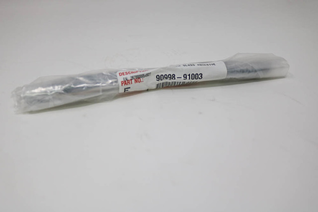 90998-91003 - Windshield Seal 1999-2015 Toyota | Longo Toyota Parts