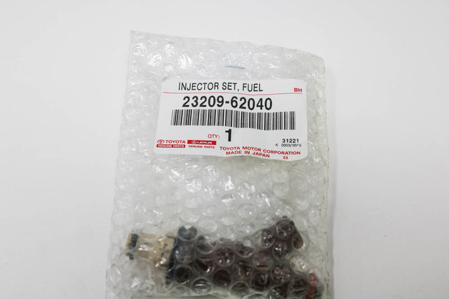 23209-62040 - Fuel Injector 1998-2004 Toyota | Longo Toyota Parts