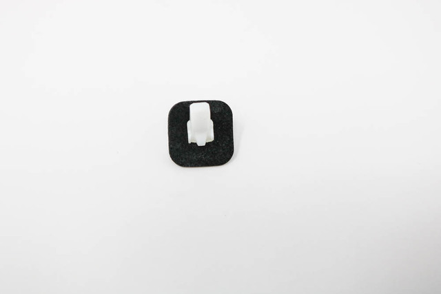 SU003-03013 - Tail Lamp Grommet 2013-2020 Toyota | Longo Toyota Parts