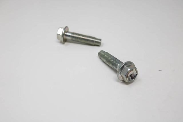 90105-A0237 - Exhaust Pipe Front Bolt 2004-2018 Toyota | Longo Toyota Parts