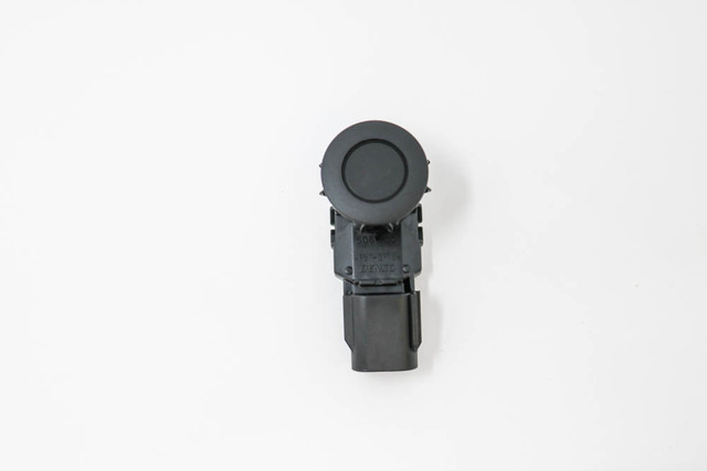 89341-0R060 - Parking Aid Sensor 2014-2023 Toyota | Longo Toyota Parts