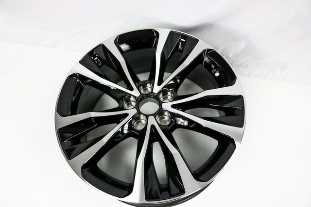2017-2019 Toyota Corolla Wheel, Alloy 42611-02N10 | Longo Toyota Parts