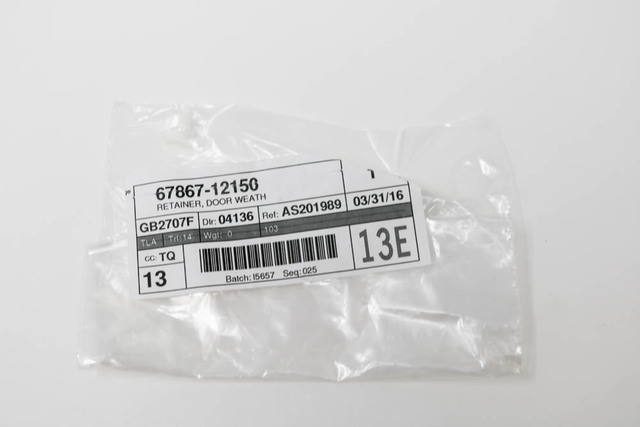 67867-12150 - Door Weather-Strip Retainer Clip 1990-2025 Toyota | Longo ...
