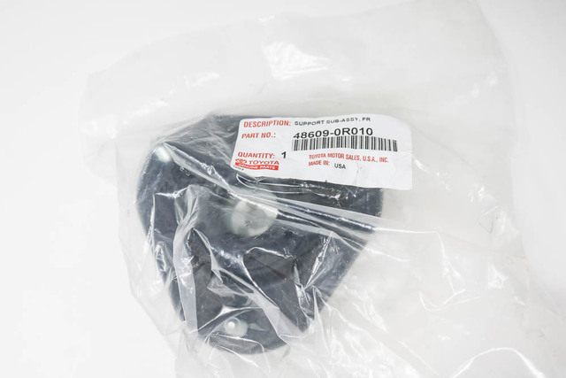 48609-0R010 - Suspension Strut Mount (Left, Right, Front) 2006-2013 ...