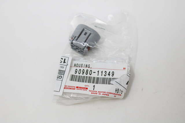 90980-11349 - Housing, Connector Female Longo Toyota Parts