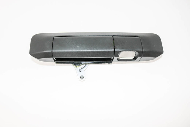 69090-04020 - Handle 2009-2015 Toyota Tacoma | Longo Toyota Parts