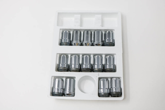 PTR27-35100 - Wheel Locks, Trd, 24 Pc Set 2005-2021 Toyota | Longo ...