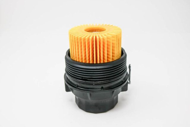 15650-38020 - Engine Oil Filter Housing 2010-2022 Toyota | Longo Toyota ...