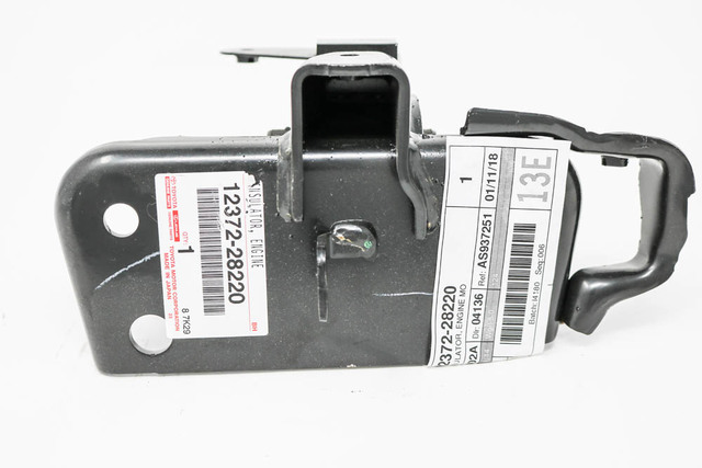 12372-28220 - Engine Mount (Left) 2004-2012 Toyota RAV4 | Longo Toyota ...