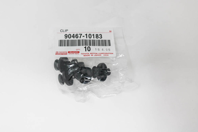 1999-2020 Toyota Fender Liner Retainer Clip 90467-10183 | Longo Toyota ...