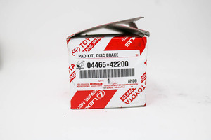 04465-42200 - Brake Pads Front 2006-2018 Toyota | Longo Toyota Parts