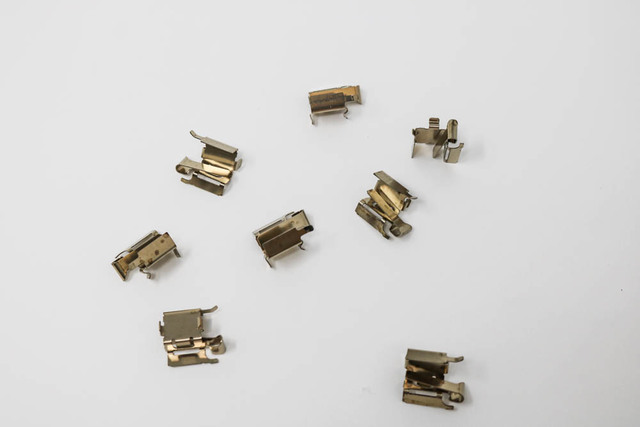 04947-0R010 - Disc Brake Anti-Rattle Clip Set (Front) 2009-2018 Toyota ...