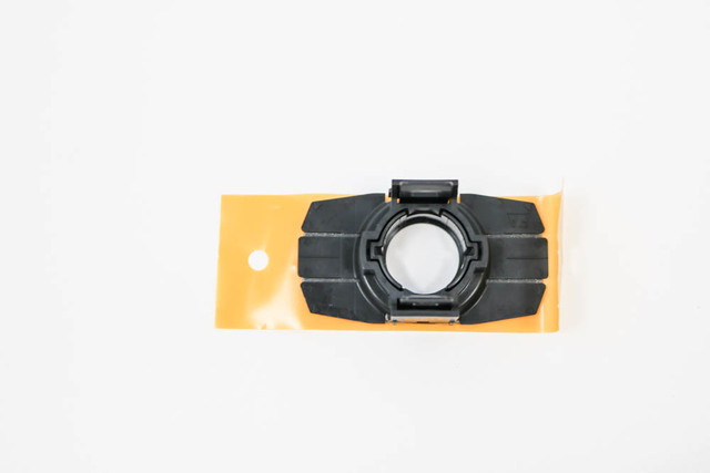 89348-06050 - Retainer 2018-2022 Toyota | Longo Toyota Parts