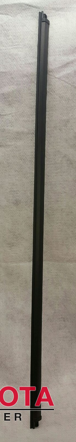 2003-2009 Toyota 4Runner Hatch Seal 6829035031 | Toyota Parts Center