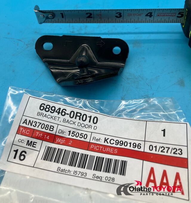 2013-2018 Toyota RAV4 Liftgate Support Strut Holder (Left, Upper) 68946 ...