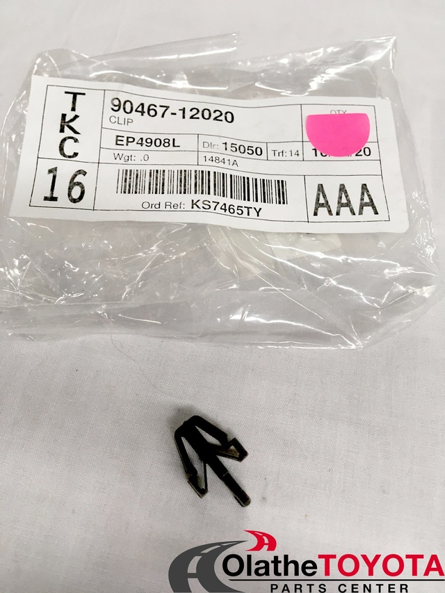 1988-1995 Toyota Grille Retainer Clip 90467-12020 | Toyota Parts Center