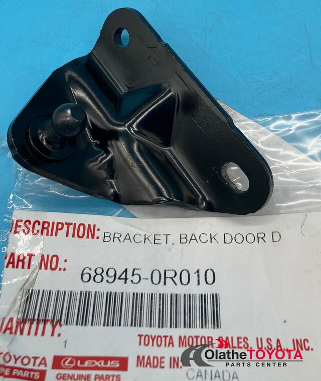 2013-2018 Toyota RAV4 Liftgate Support Strut Holder (Right, Upper ...