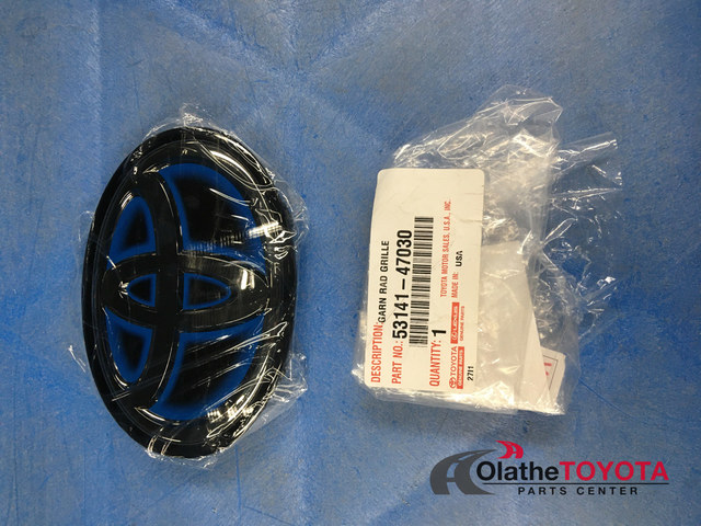 2016-2022 Toyota Emblem 53141-47031 | Toyota Parts Center
