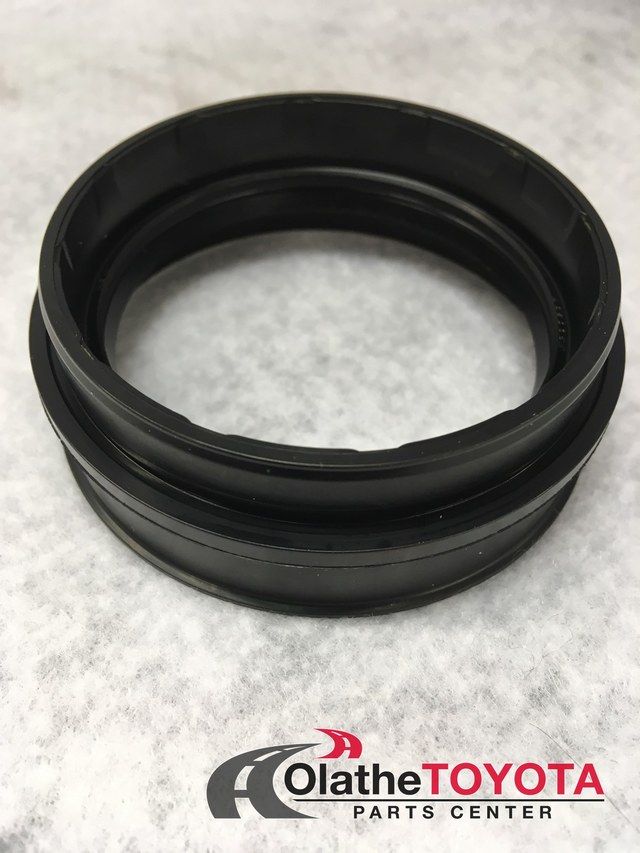 1998-2006 Toyota Drive Axle Shaft Seal (Left, Right, Rear) 9031354001 ...