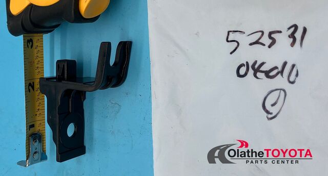 2012-2015 Toyota Tacoma Bumper Cover Support Rail Clip 52531-04010 ...