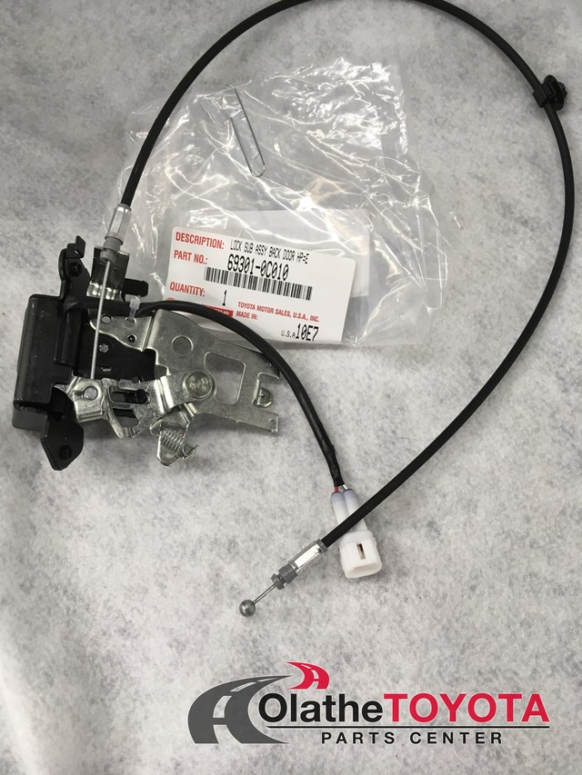 2001-2007 Toyota Sequoia Liftgate Latch 69301-0C010 | Toyota Parts Center