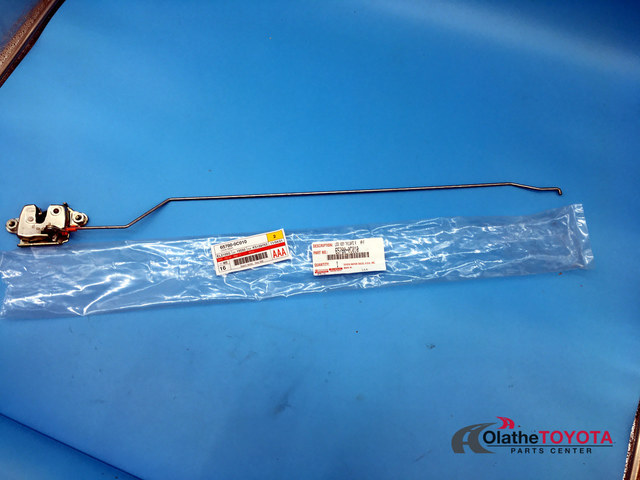 2000-2006 Toyota Tundra Tailgate Latch (Right) 65780-0C010 | Toyota ...