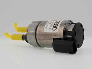 4L0-131-901-C - Auxiliary Pump 2009-2015 Audi Q7 | Audi OEM Parts