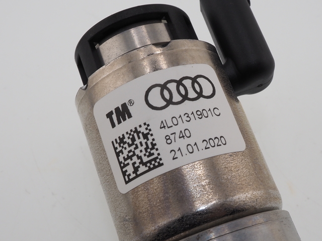 4L0-131-901-C - Auxiliary Pump 2009-2015 Audi Q7 | Audi OEM Parts