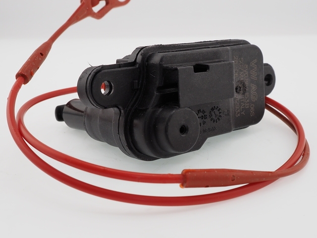 8V0-862-153-B - Actuator 2010-2024 Audi | Audi OEM Parts