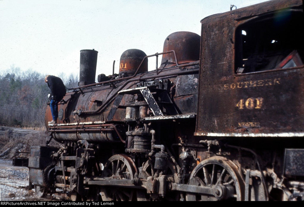 Southern 401 on Alabama