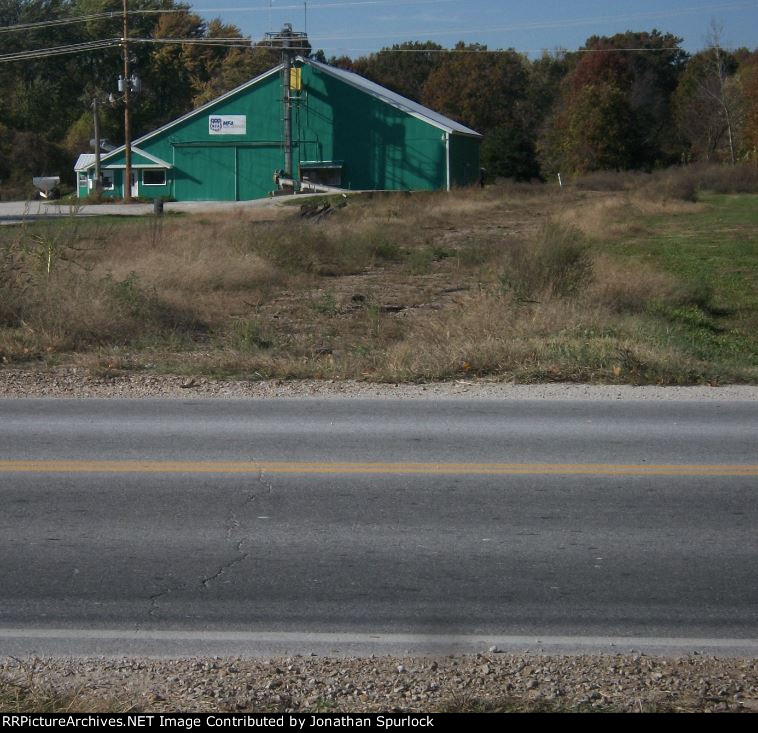 Ex-RI right of way, crossing MO 52, looking west