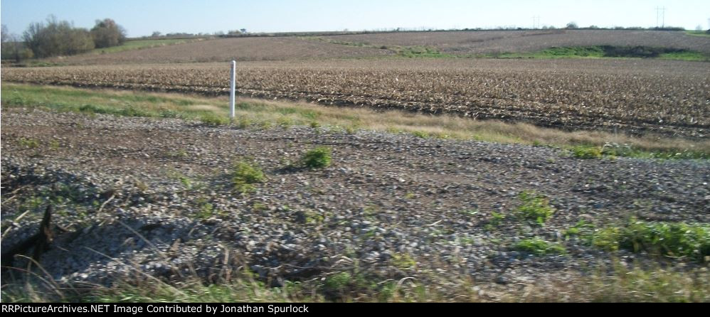 Ex-RI ROW at MO Hwy 2