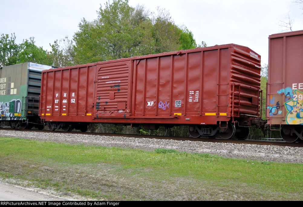 FXE 874452 Ferromex Boxcar