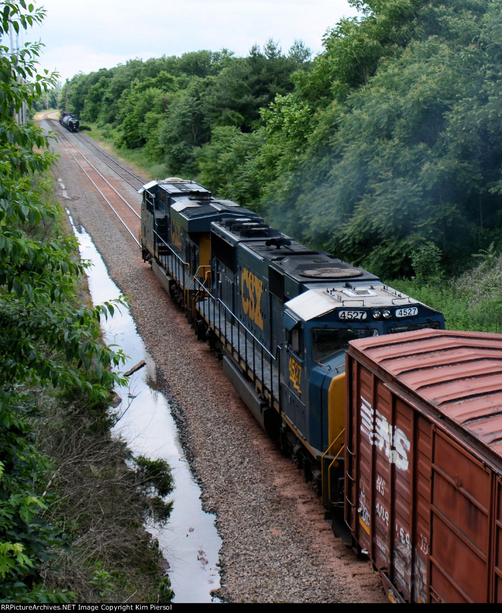 CSX 4527